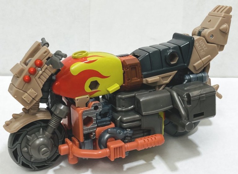 Blog #2349: Toy Review: Transformers: Legacy Evolution Deluxe Class ...